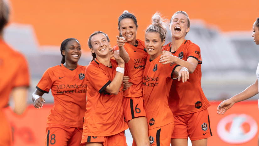 Houston Dash ¿rey de Challenge Cup? – Soccer y Femenino